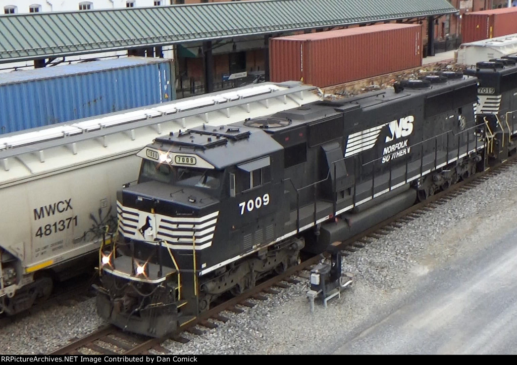 NS 7009